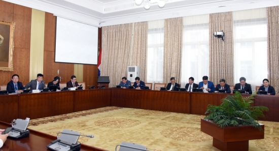 Ард нийтийн санал асуулгын зардлыг хэлэлцэнэ