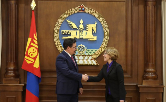 Хүний эрхийг дээдэлсэн төлөөллийн ардчиллыг бэхжүүлнэ